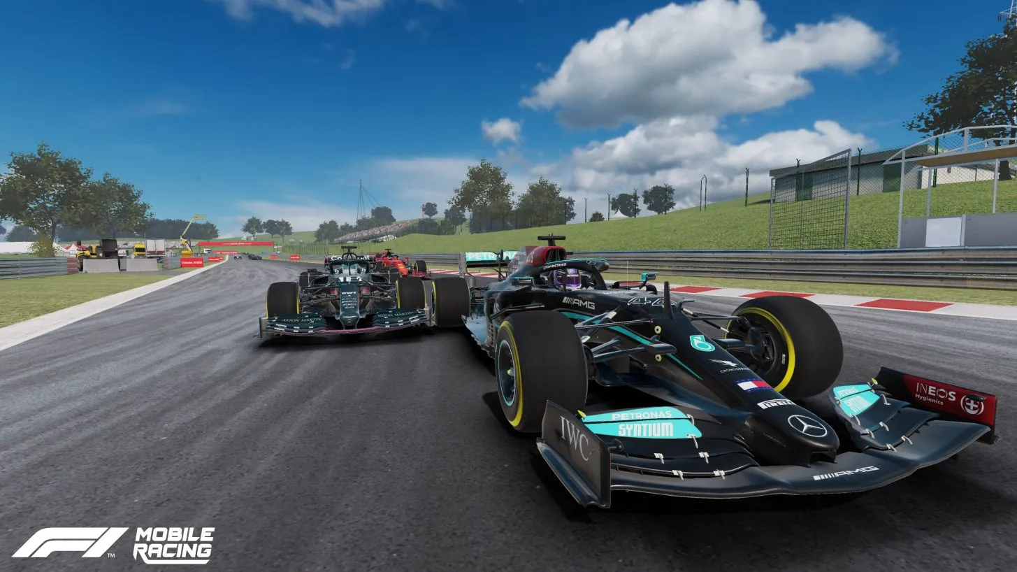 F1 Mobile Racing Adds Career Mode, Gameplay Improvements and More