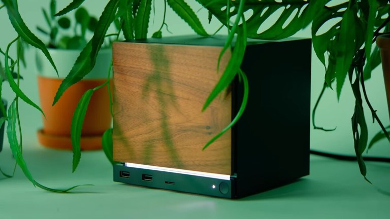 Valve’s New Steam Machine Could Be a Game-Changer for PC Sports Gamers ...
